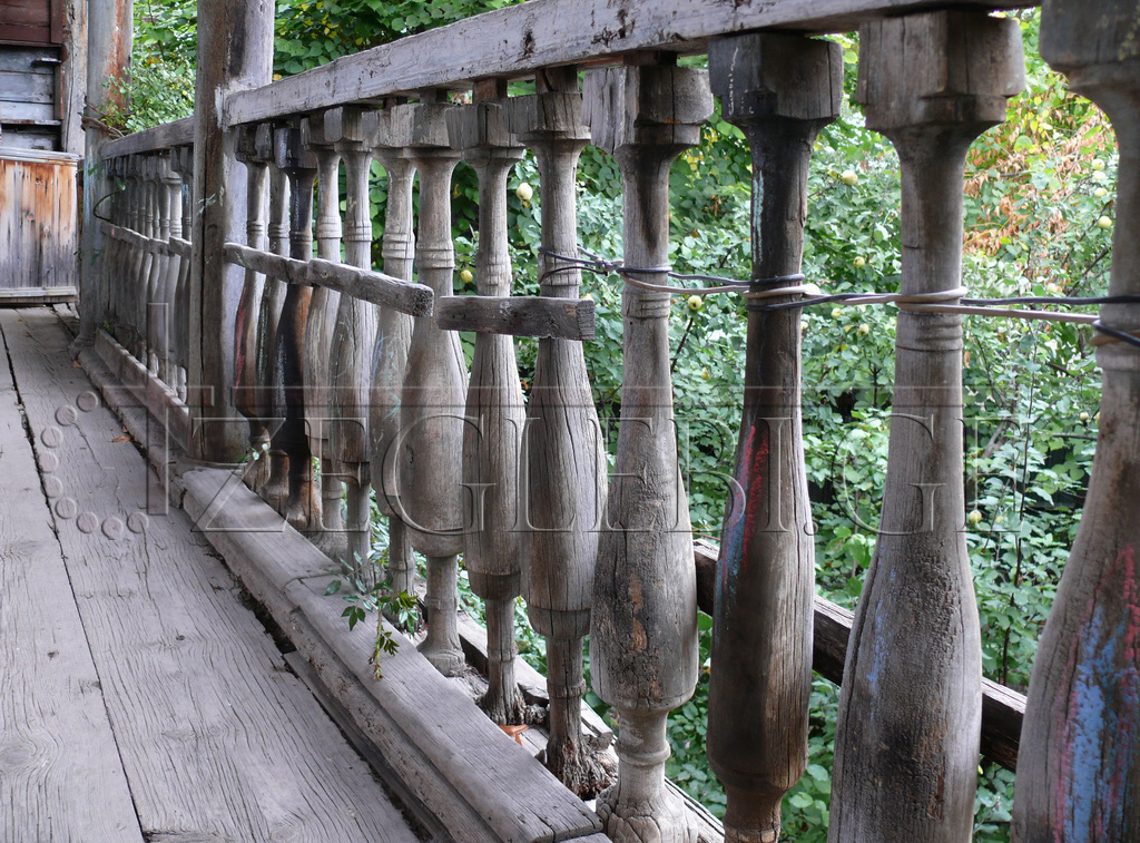 დუშეთის საცხოვრებელი სახლი